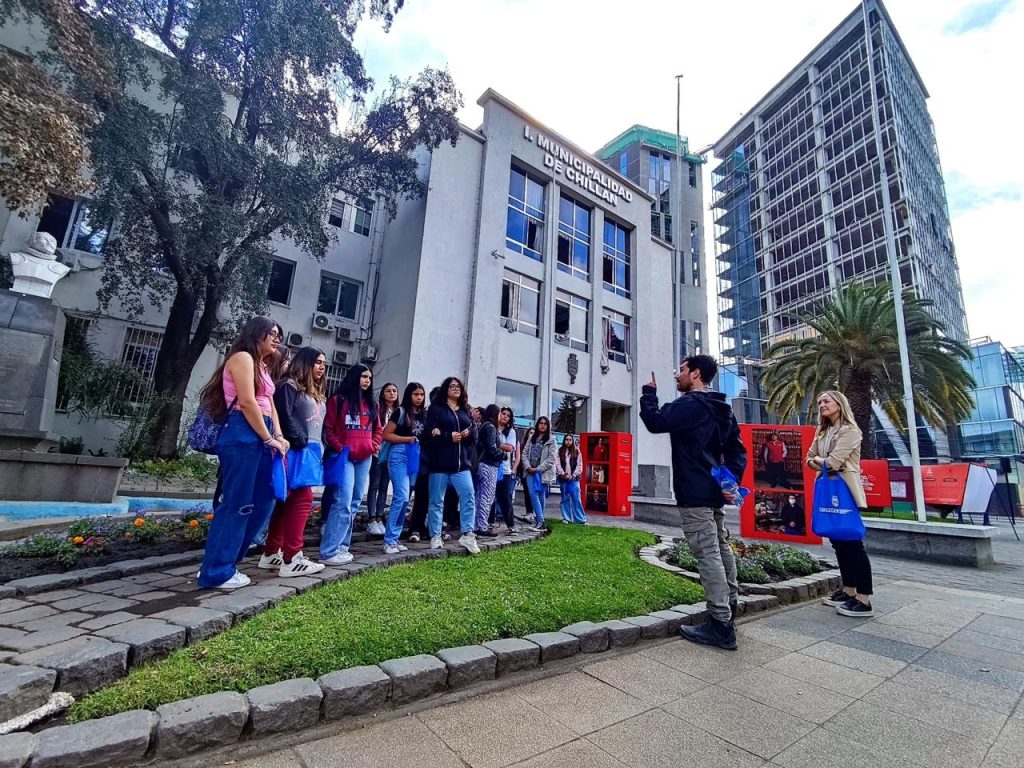 Turismo espera con City Tour a las delegaciones del festival de Cine ...