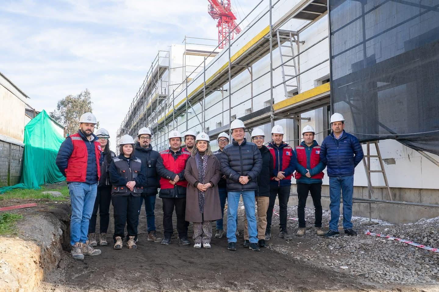 Un 33 por ciento de avance presentan las obras del Cesfam y SAR Dr ...